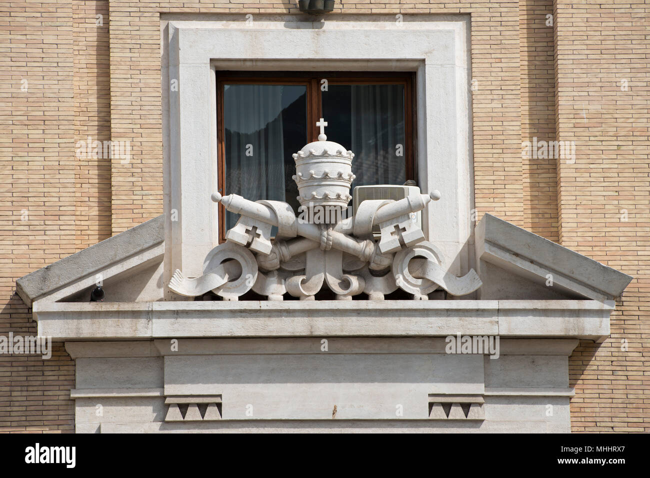 Rome Vatican Place Symbol Stock Photo - Alamy