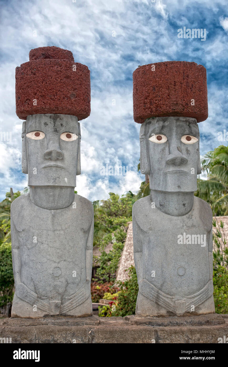 easter island moai stone statue Stock Photo - Alamy