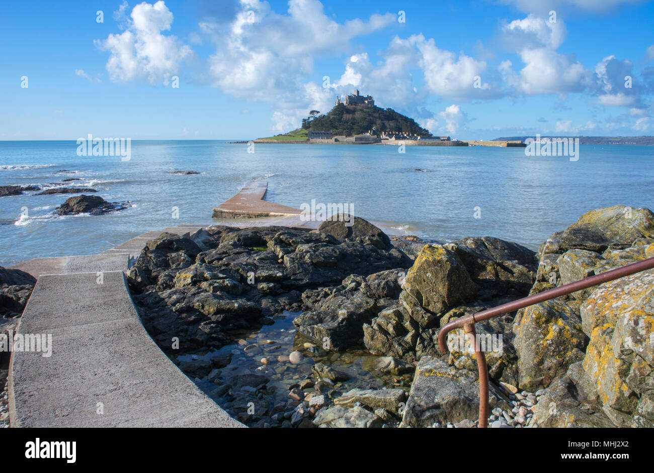 Landing point hi-res stock photography and images - Alamy