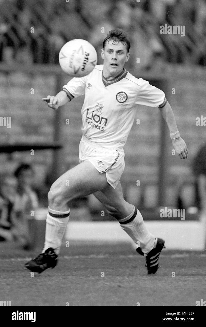 TOMMY WRIGHT LEEDS UNITED FC 16 November 1985 Stock Photo - Alamy