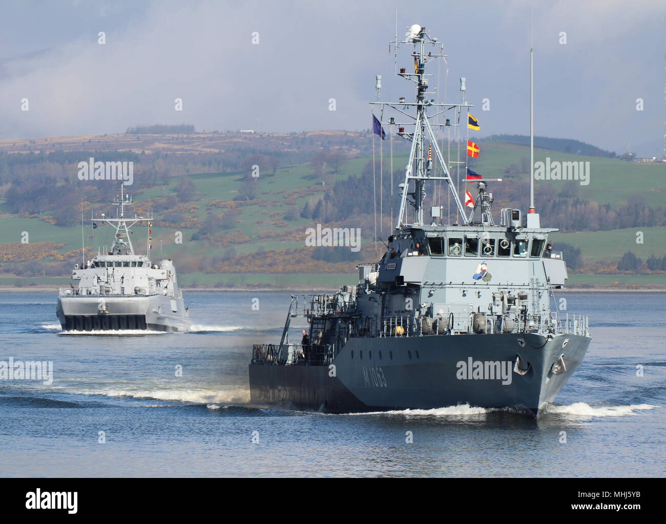 Royal norwegian navy alta class minesweeper hi-res stock photography ...