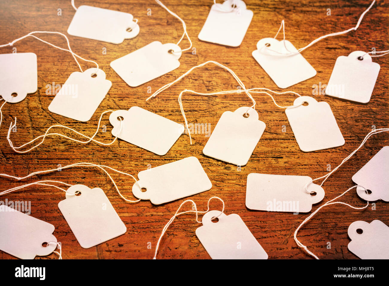 Gritty wood texture hi-res stock photography and images - Alamy