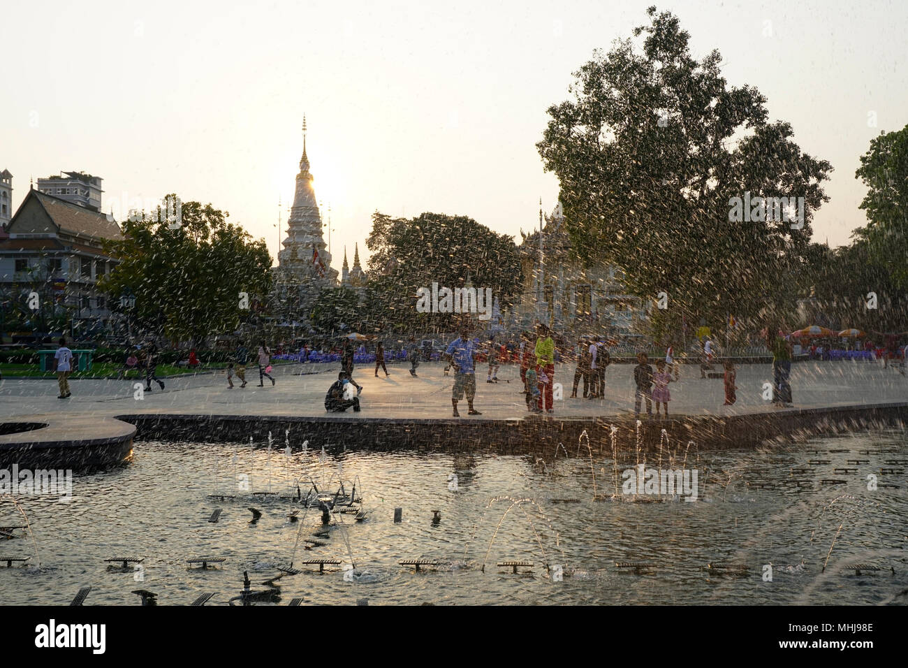 Botum pagoda park hi-res stock photography and images - Alamy