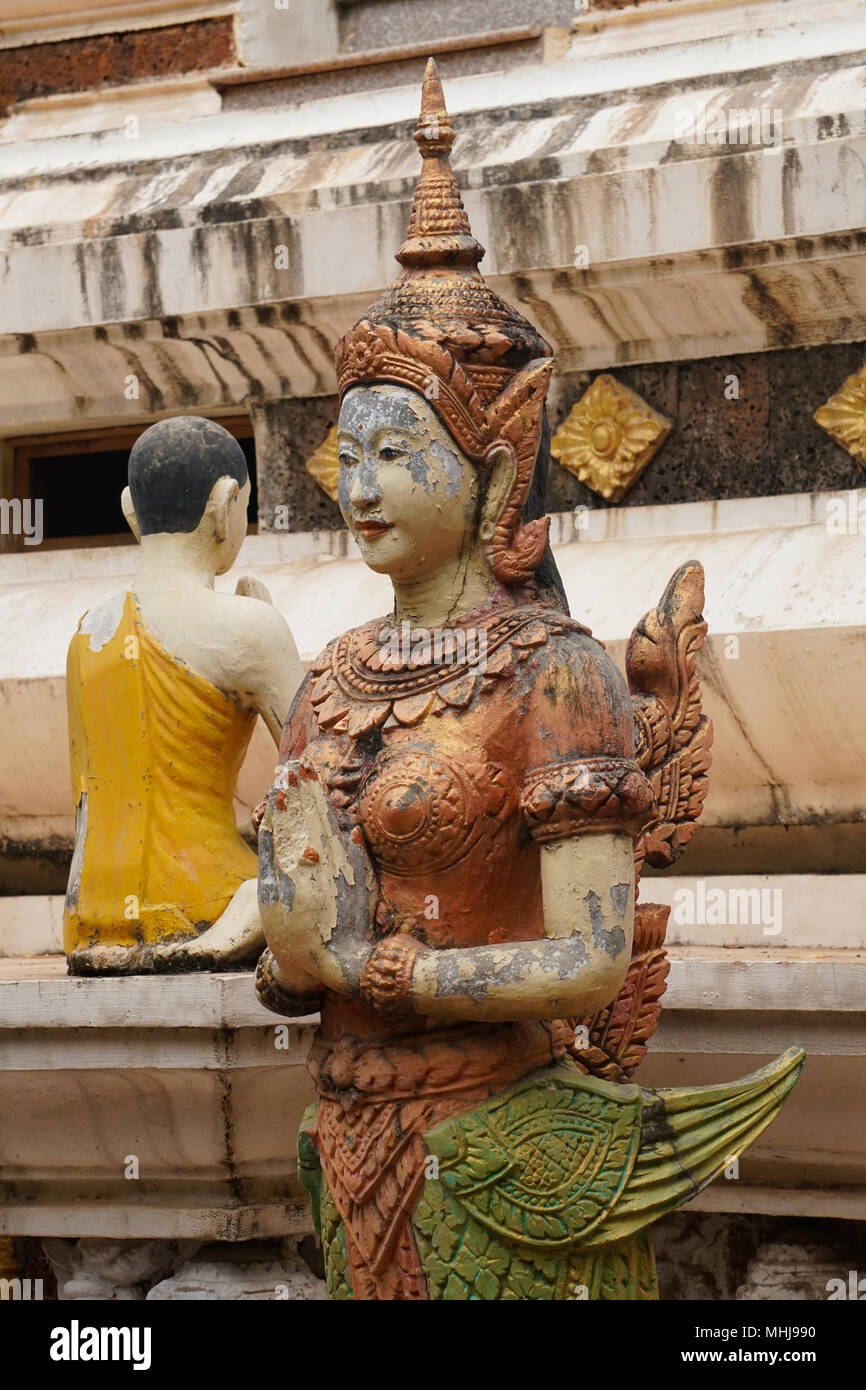 Statues in Wat Botum (Wat Botumvatey), Phnom Penh city, Cambodia Stock ...