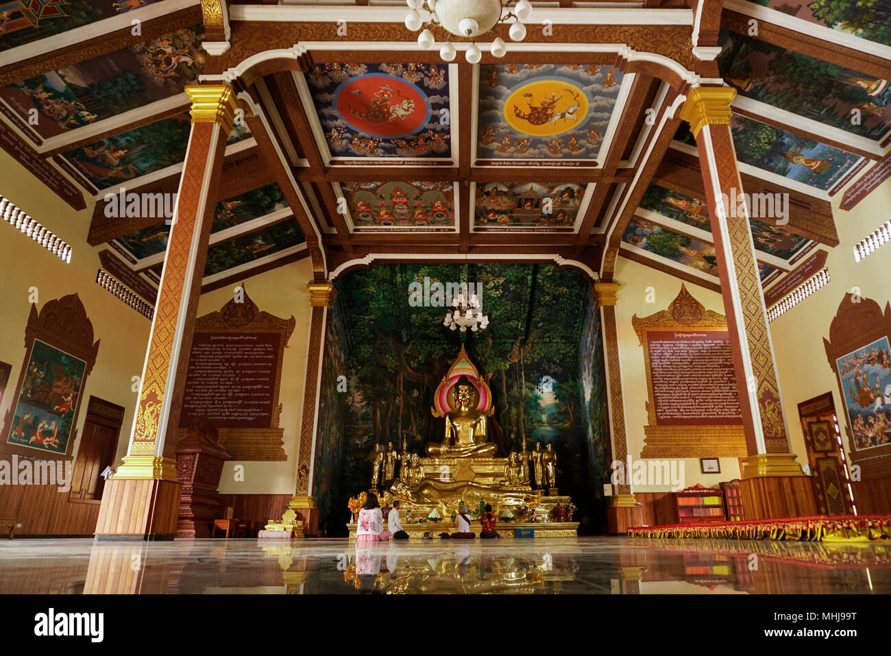 Botumvatey pagoda hi-res stock photography and images - Alamy