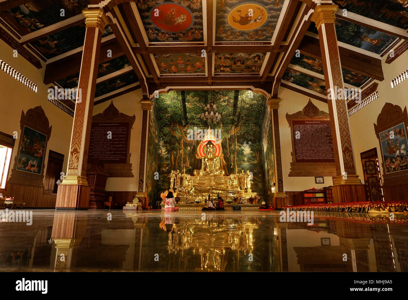 Botumvatey pagoda hi-res stock photography and images - Alamy