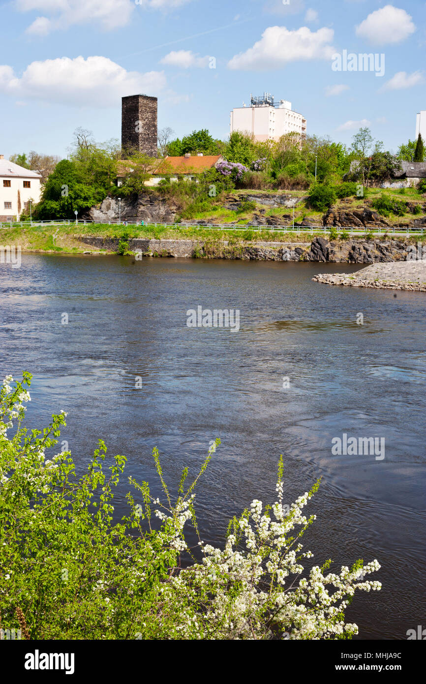 Zálabská bašta (Práchovna), řeka Labe, Kolín, Středočeský kraj, Česká ...