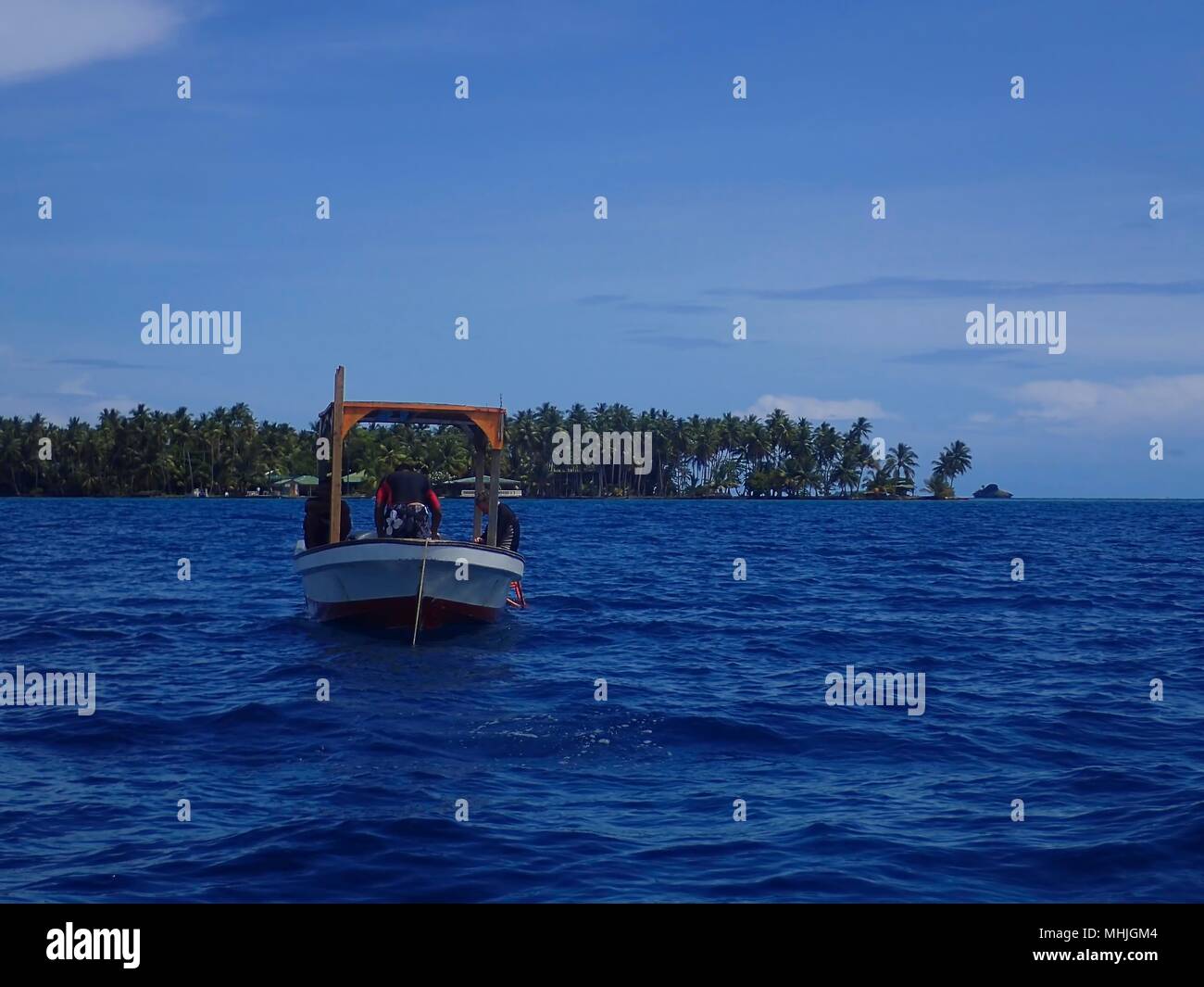 Weno island hi-res stock photography and images - Alamy