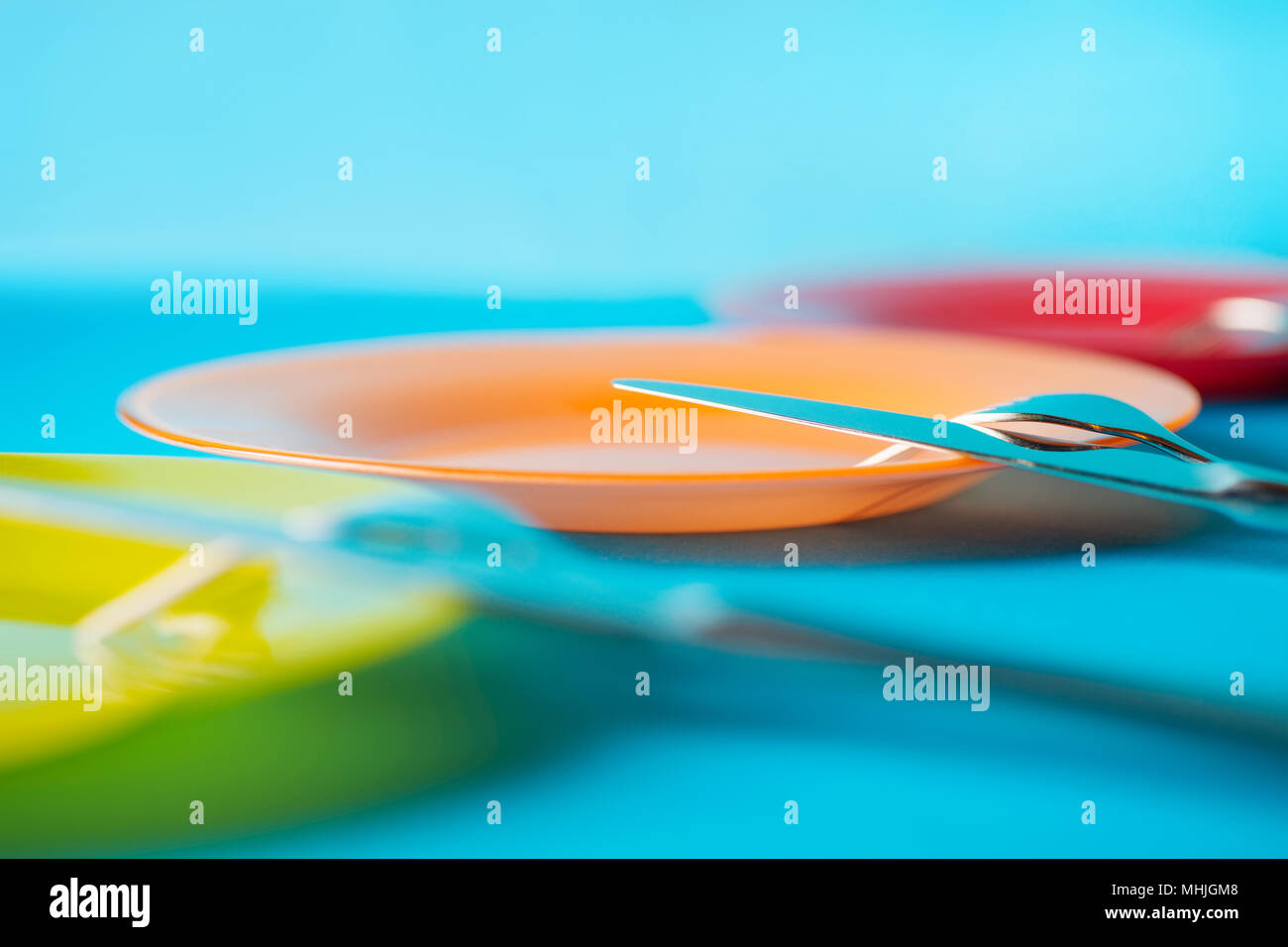 Restaurant table setting plates hi-res stock photography and images - Alamy