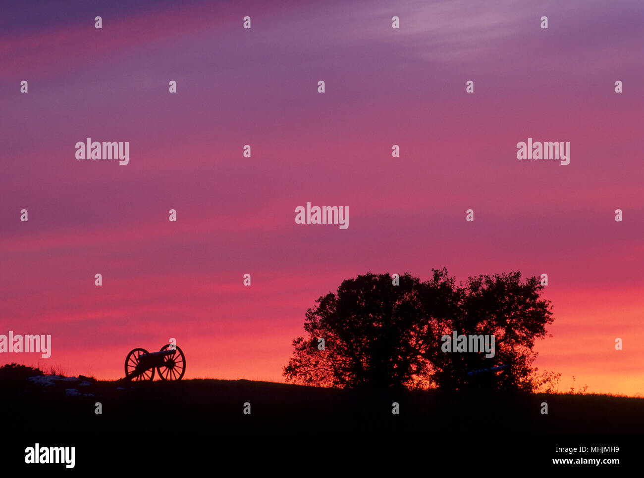 Antietam battlefield sunset hi-res stock photography and images - Alamy