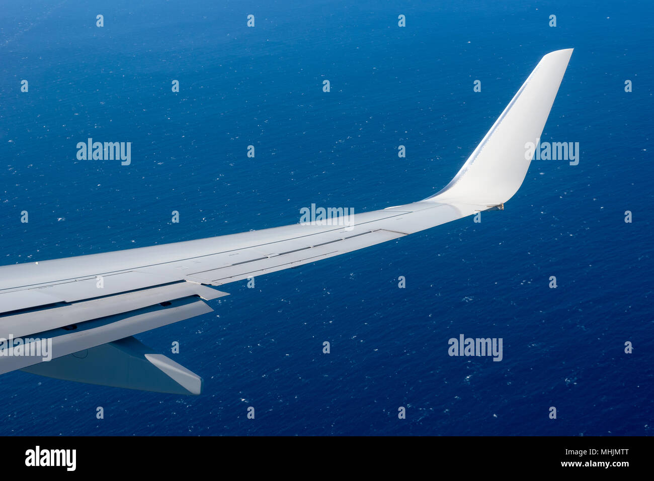 View atlantic ocean from aircraft hi-res stock photography and images ...