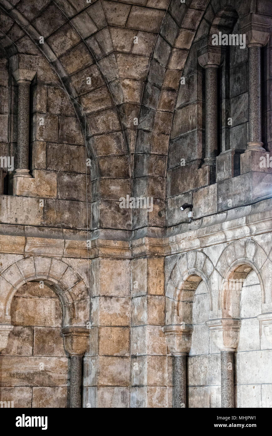 gothic medieval church stone arches detail Stock Photo - Alamy