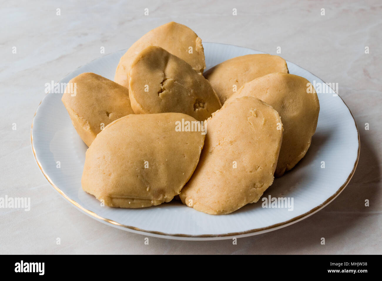 Un Helvasi, Helva or Halva made with Flour, Butter and Milk ...