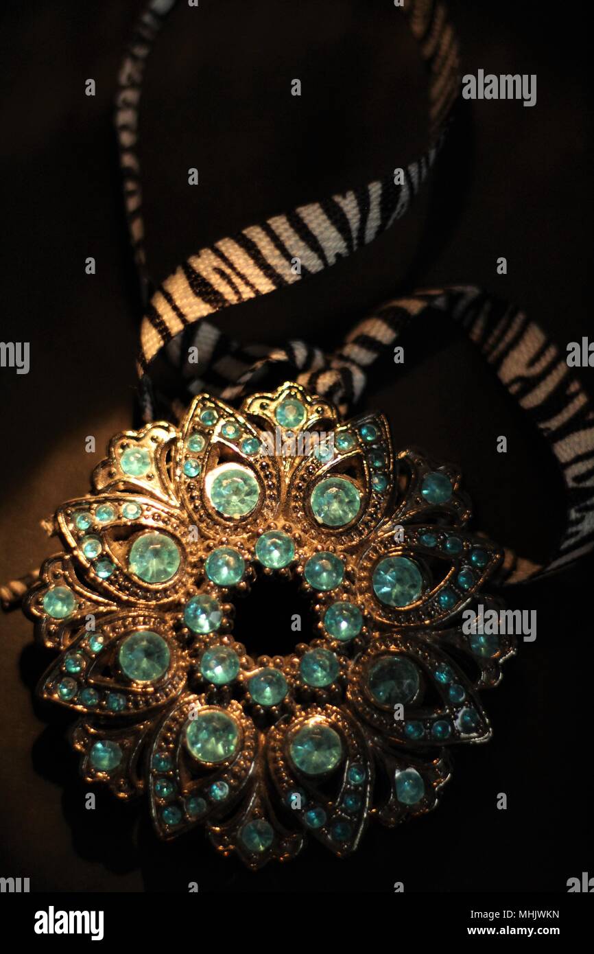 Pale blue gem cluster hi-res stock photography and images - Alamy