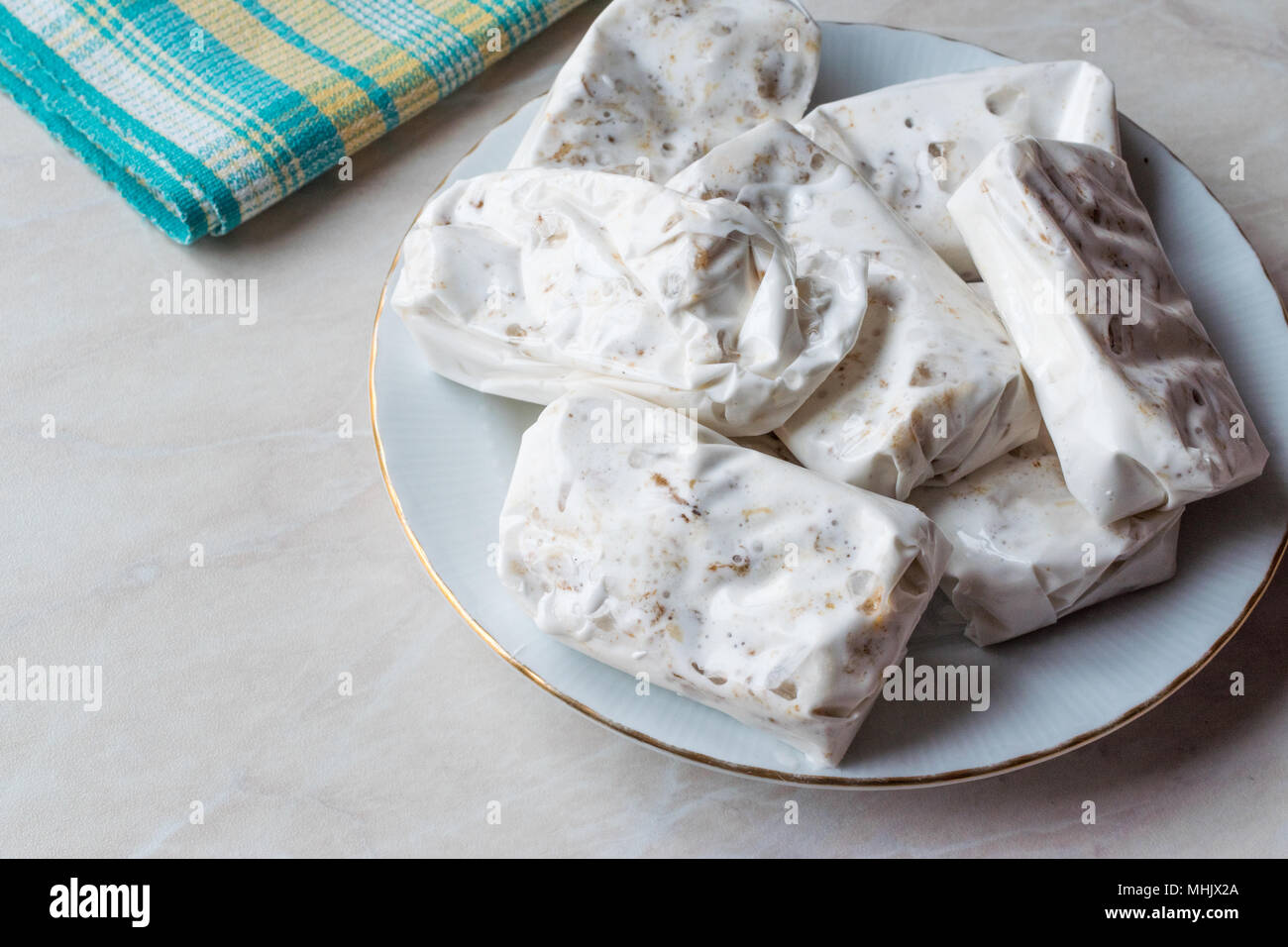 Turkish Helva Sakiz Helvasi / Gum Halva with Walnut. Traditional Food ...