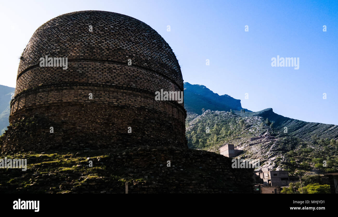 Shingardar stupa hi-res stock photography and images - Alamy