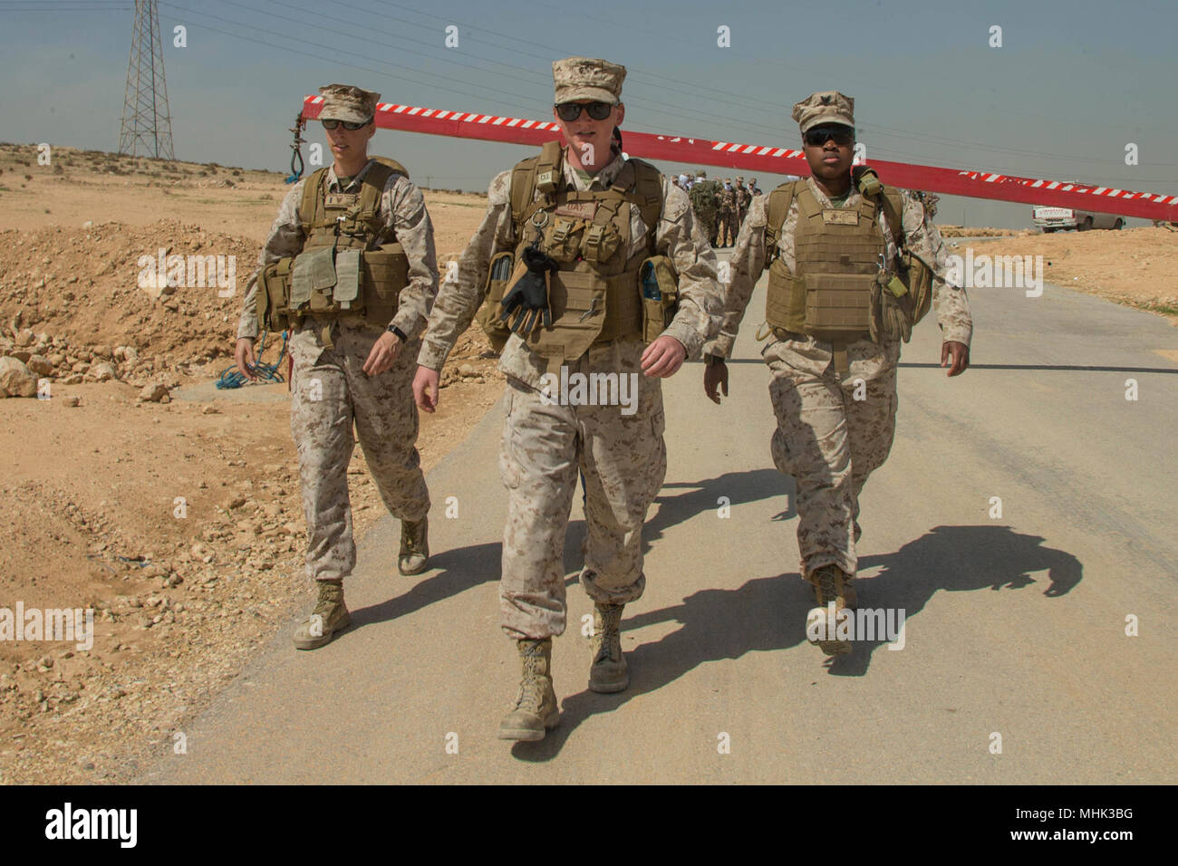 Marines quick reaction force team hi-res stock photography and images ...