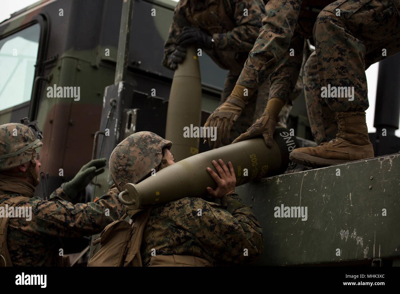 2nd battalion 10th marines hi-res stock photography and images - Alamy