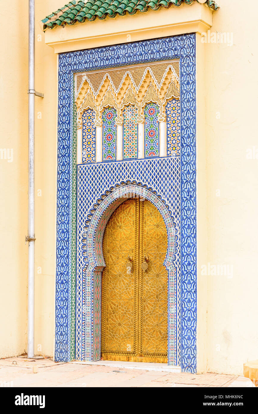 Architecture of Fez, the second largest city of Morocco. Fez was the ...