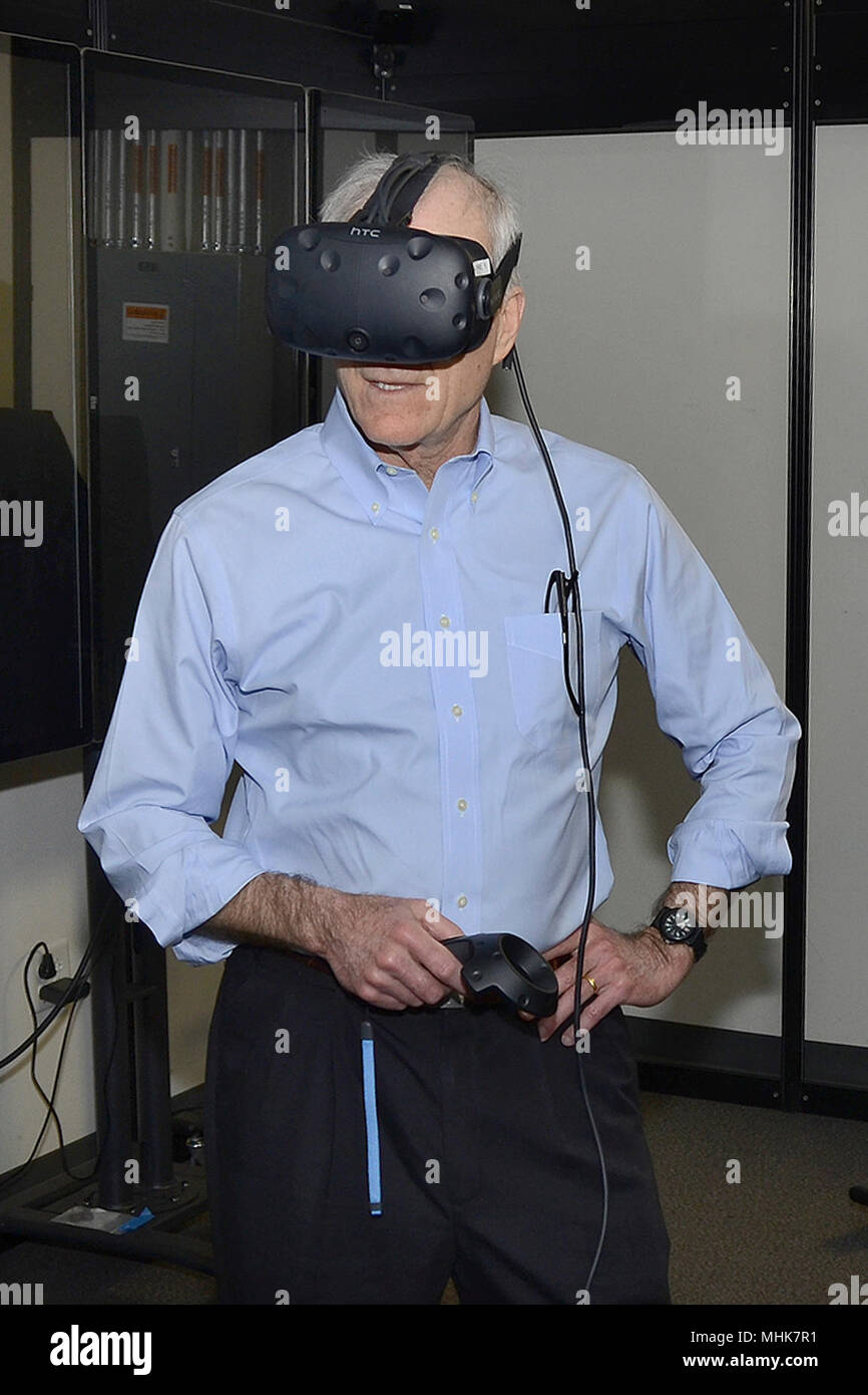 ORLANDO, Fla. (March 23, 2018) Secretary of the Navy Richard V. Spencer ...