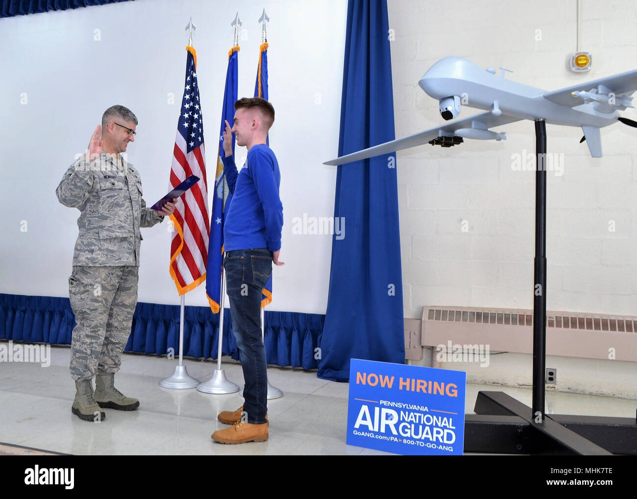 Lt. Col. Daryl Newhart, 111th Attack Wing vice commander, gives the ...