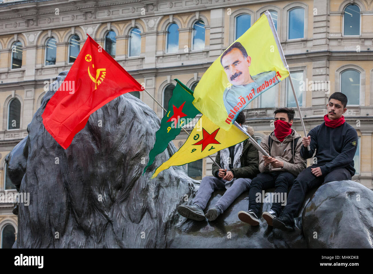 Kurdish flags hi-res stock photography and images - Alamy