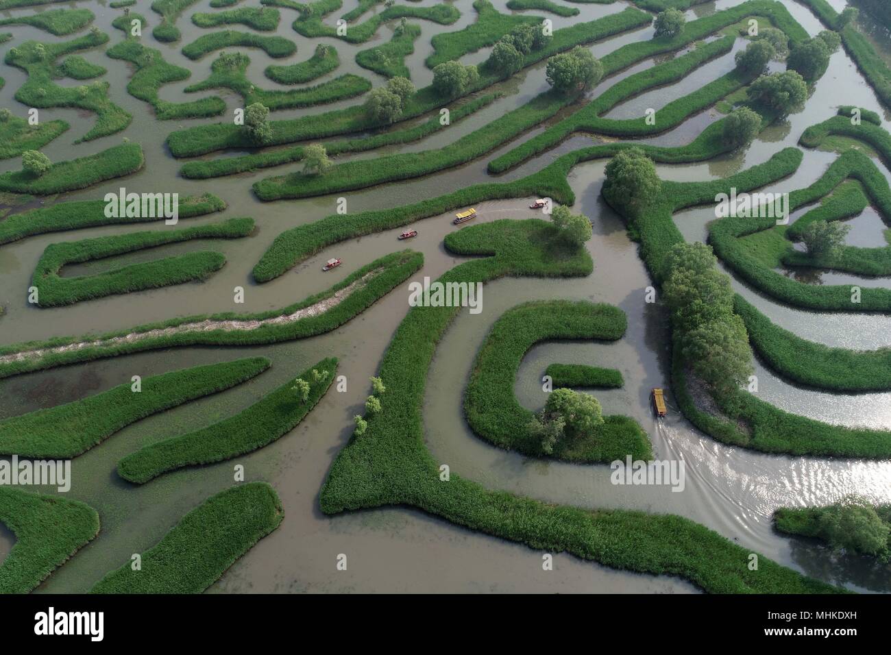 Yanchen hi-res stock photography and images - Alamy