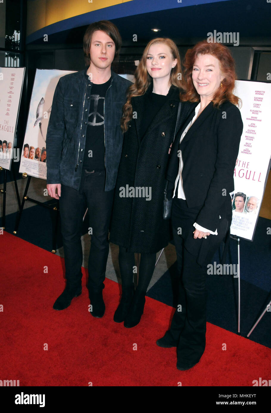Beverly Hills, California, USA. 1st May, 2018. (L-R) Actor Paul K ...