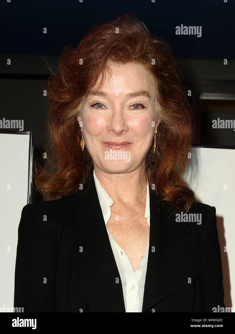 Valerie mahaffey hi-res stock photography and images - Alamy