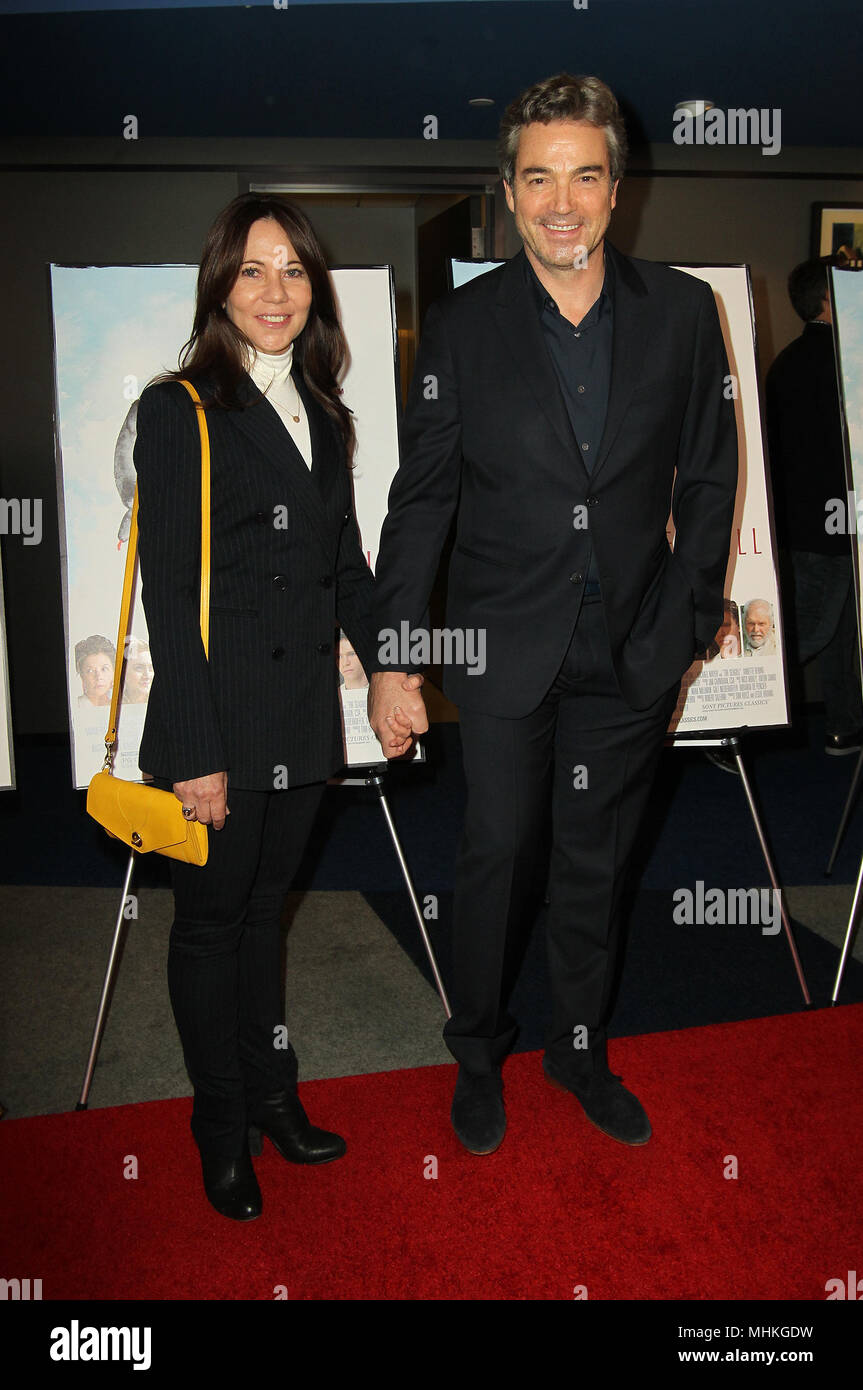 Leslie urdang jon tenney hi-res stock photography and images - Alamy