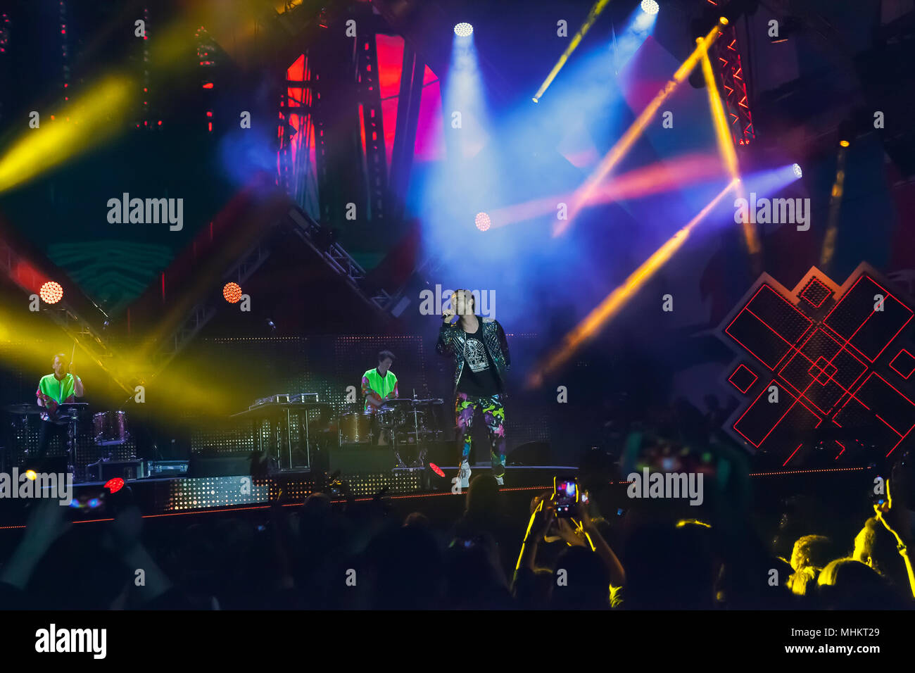 Cosmo Square High Resolution Stock Photography and Images - Alamy