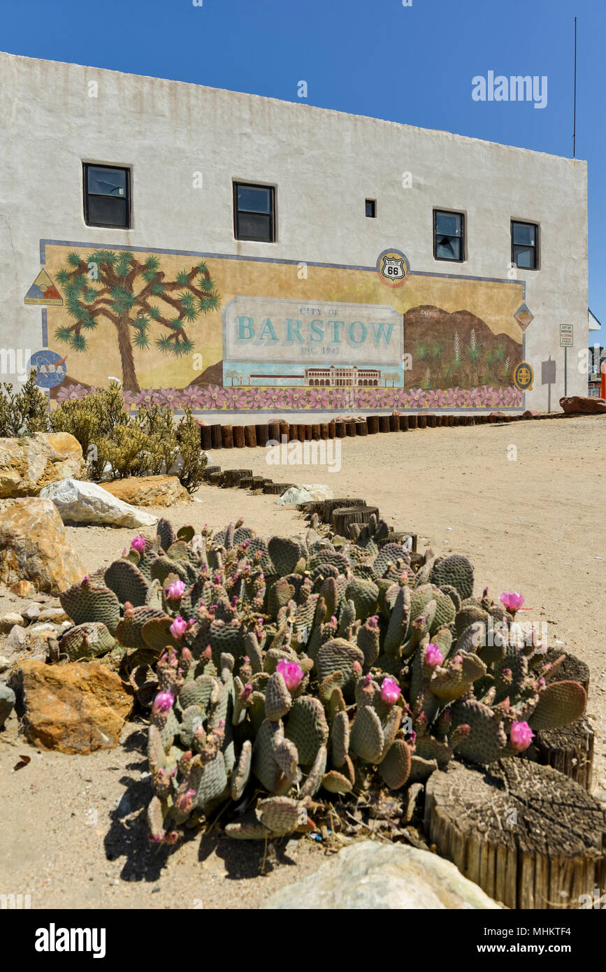 Downtown barstow hi-res stock photography and images - Alamy