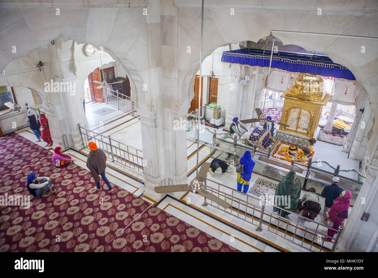 Golden temple amritsar interior hi-res stock photography and images - Alamy