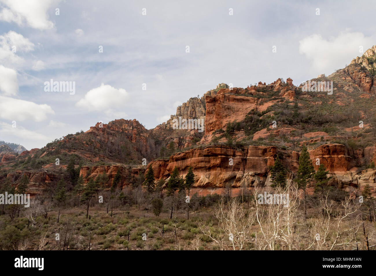 Large red rock mountain hi-res stock photography and images - Alamy