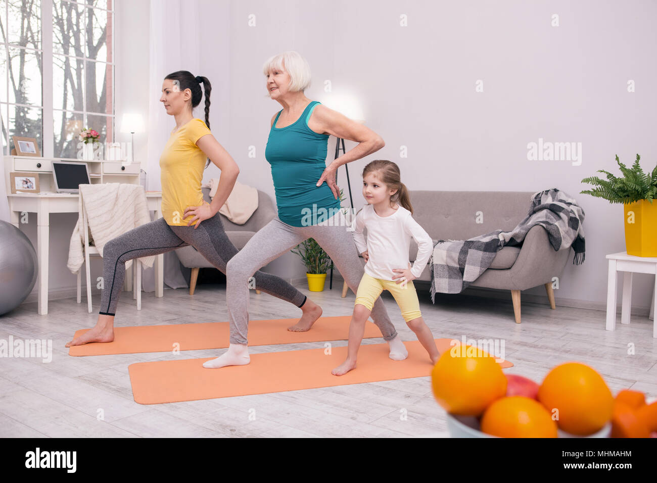 Posture sport hi-res stock photography and images - Alamy