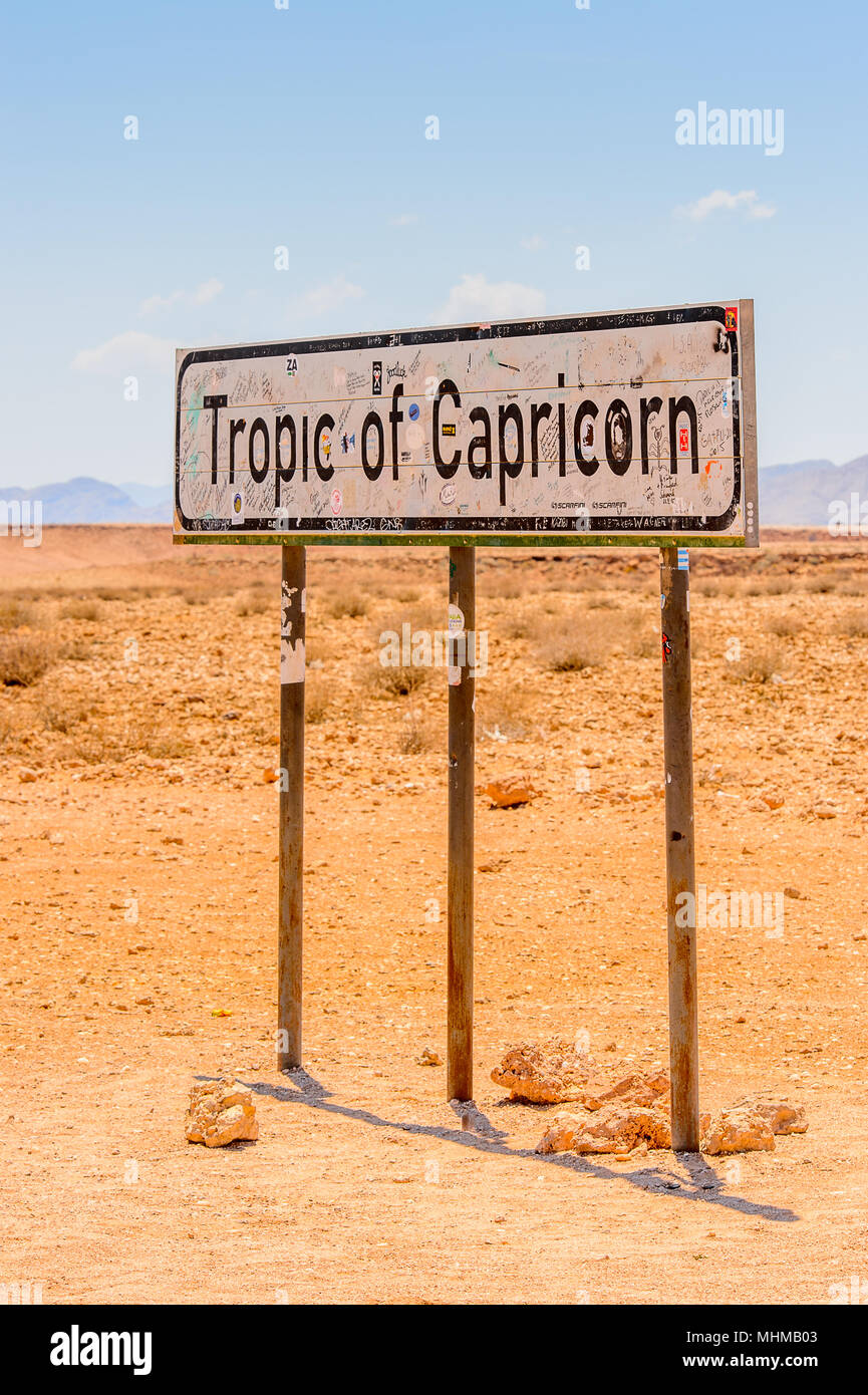 Marker for the tropic of capricorn hi-res stock photography and images ...