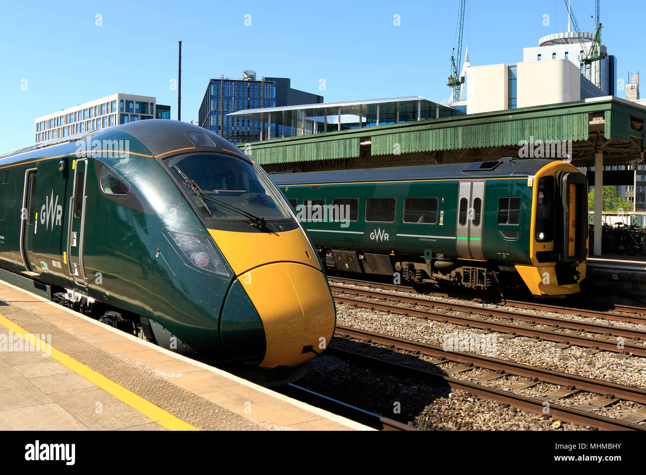 Class 800 super express trains hi-res stock photography and images - Alamy