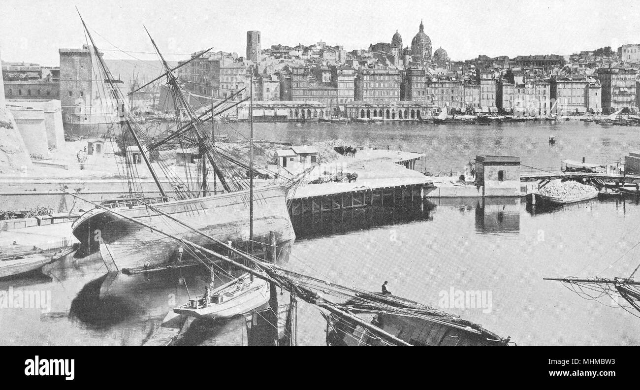Port bassin Black and White Stock Photos & Images - Alamy