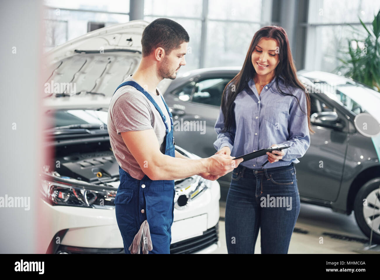 Happy Customer Car Repair High Resolution Stock Photography and Images ...
