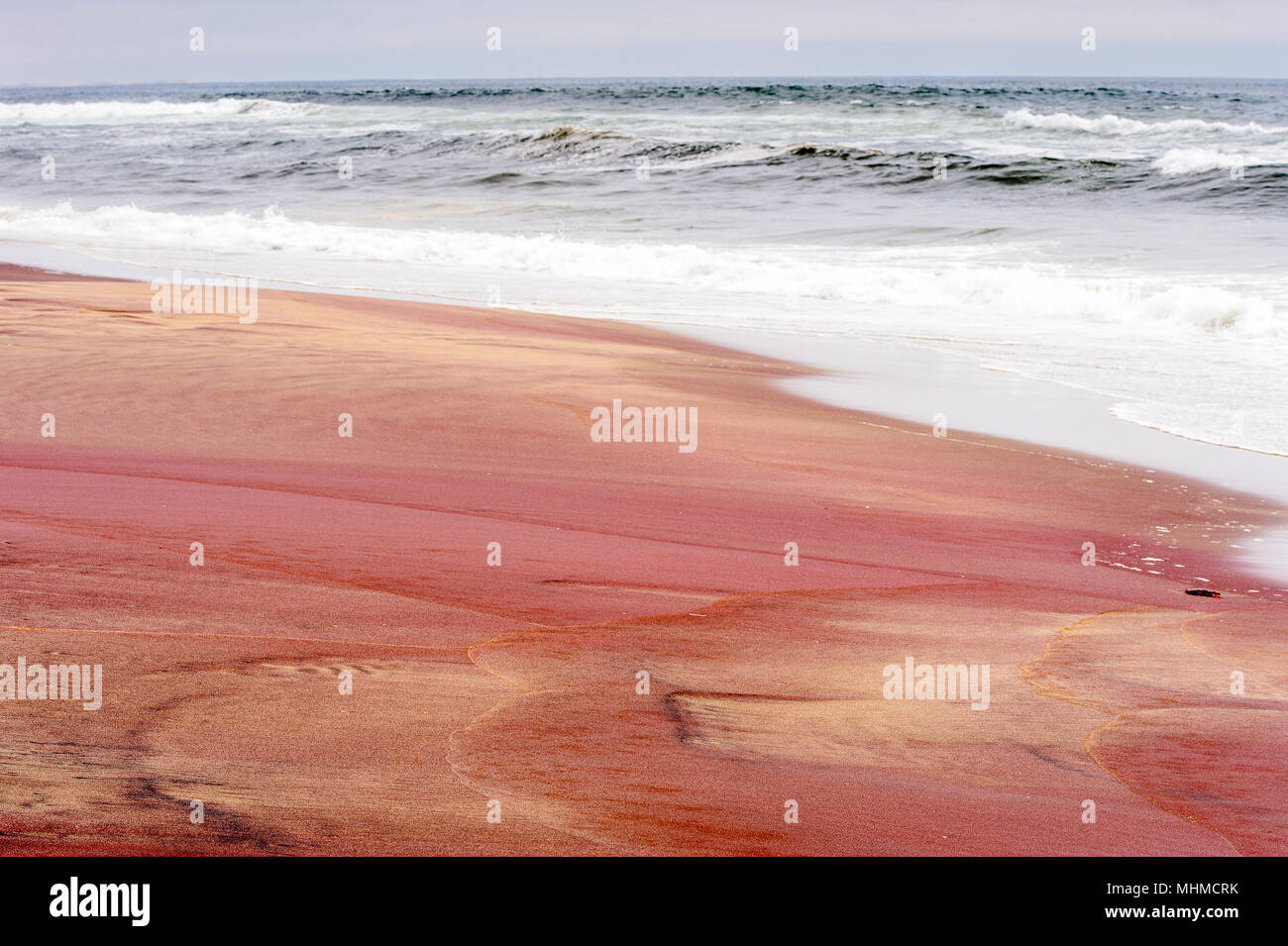Atlantic Ocean coast at the Namib-Naukluft National Park, Namibia Stock ...