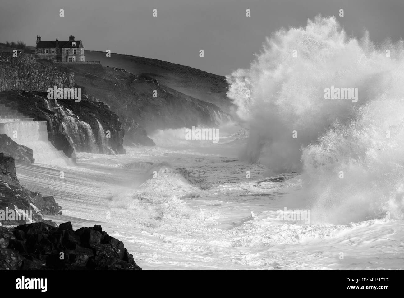 Porthleven Storm Wave High Resolution Stock Photography and Images - Alamy
