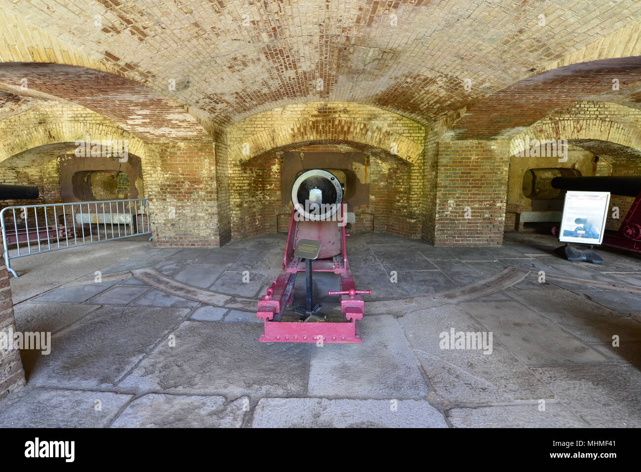 Heavy Cannon at an American civil war fortress Stock Photo - Alamy