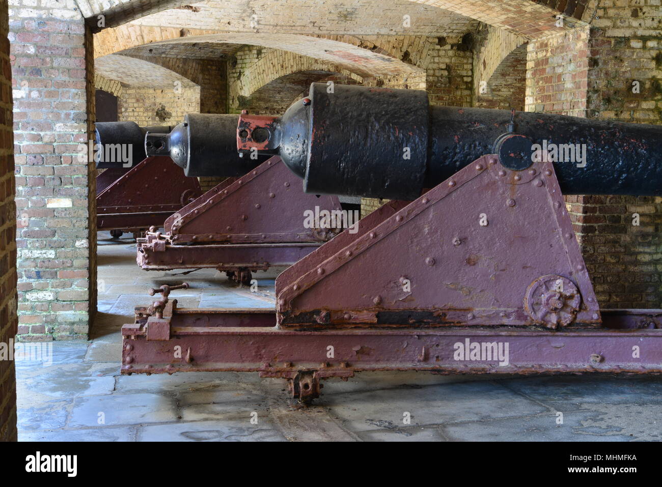 Heavy Cannon at an American civil war fortress Stock Photo - Alamy