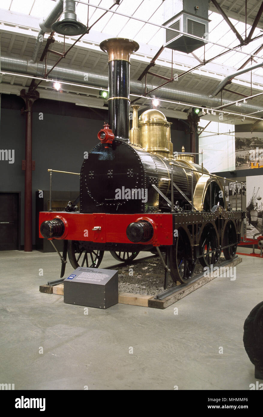 Broad gauge locomotive hi-res stock photography and images - Alamy
