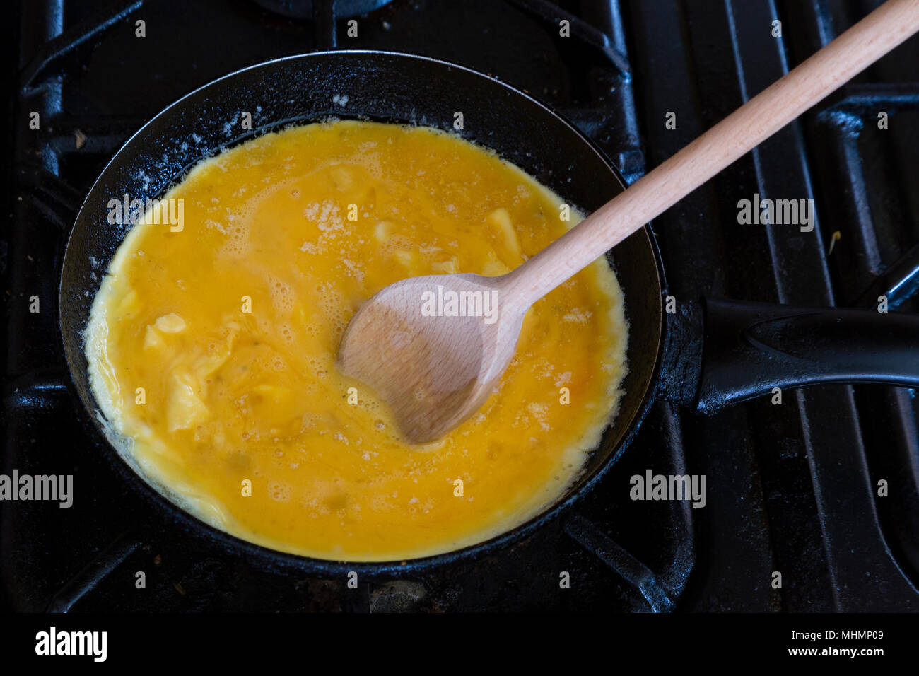 Spoon and pan hi-res stock photography and images - Alamy