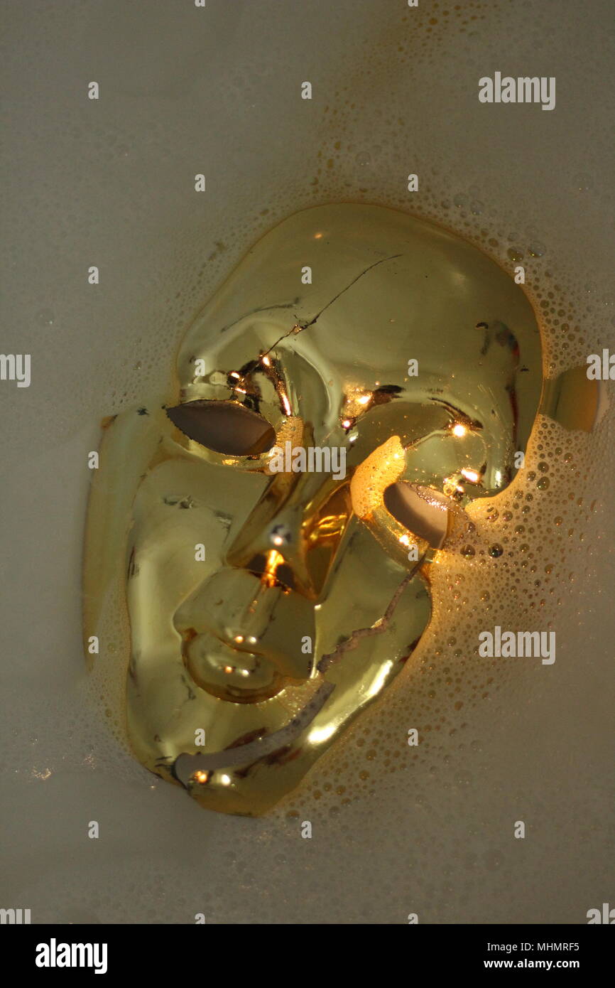 Plastics pollutuon hi-res stock photography and images - Alamy