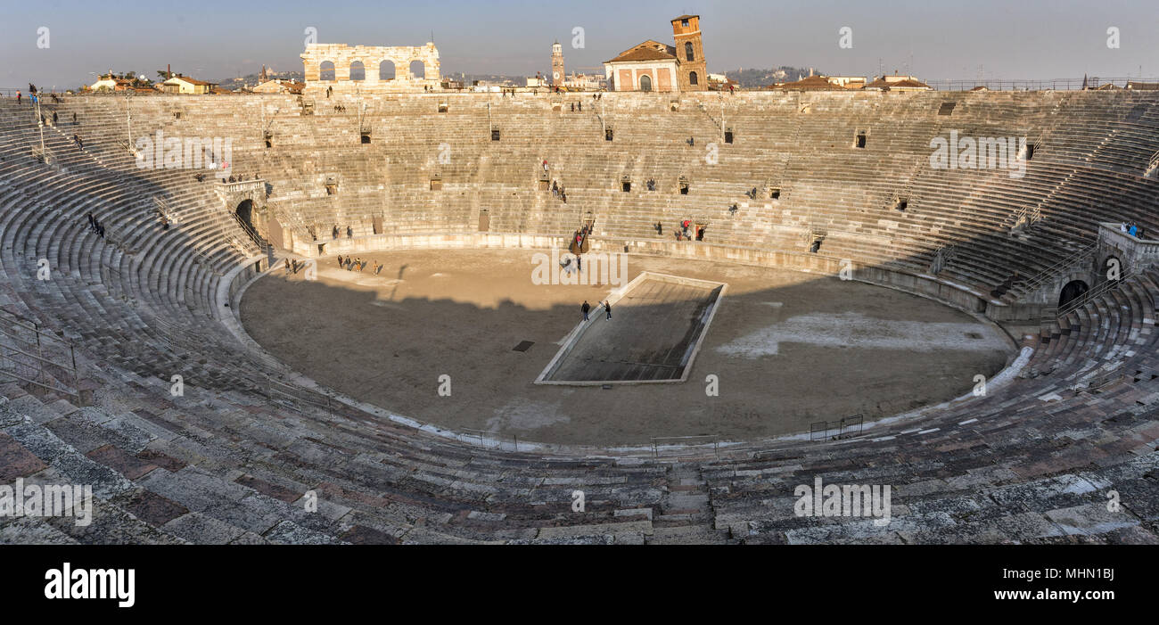 Arena Verona coliseum panorama Stock Photo - Alamy