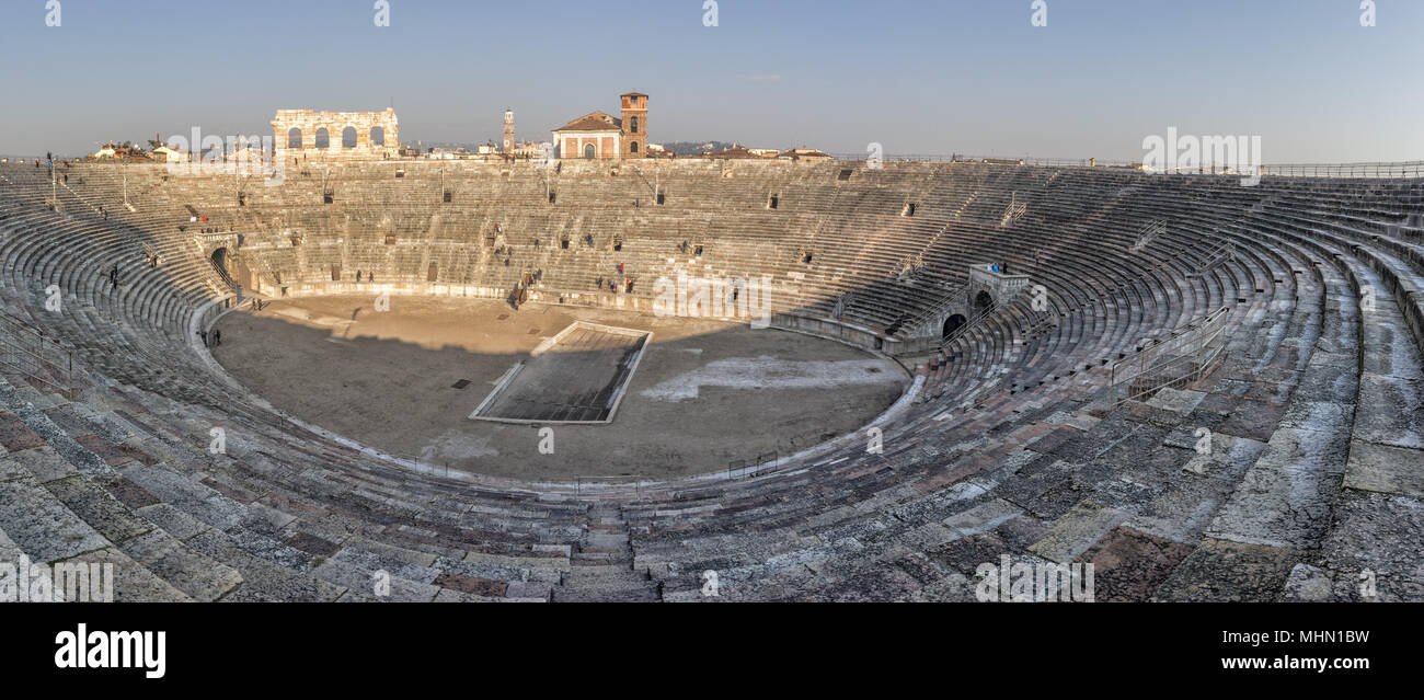 Arena Verona coliseum panorama Stock Photo - Alamy