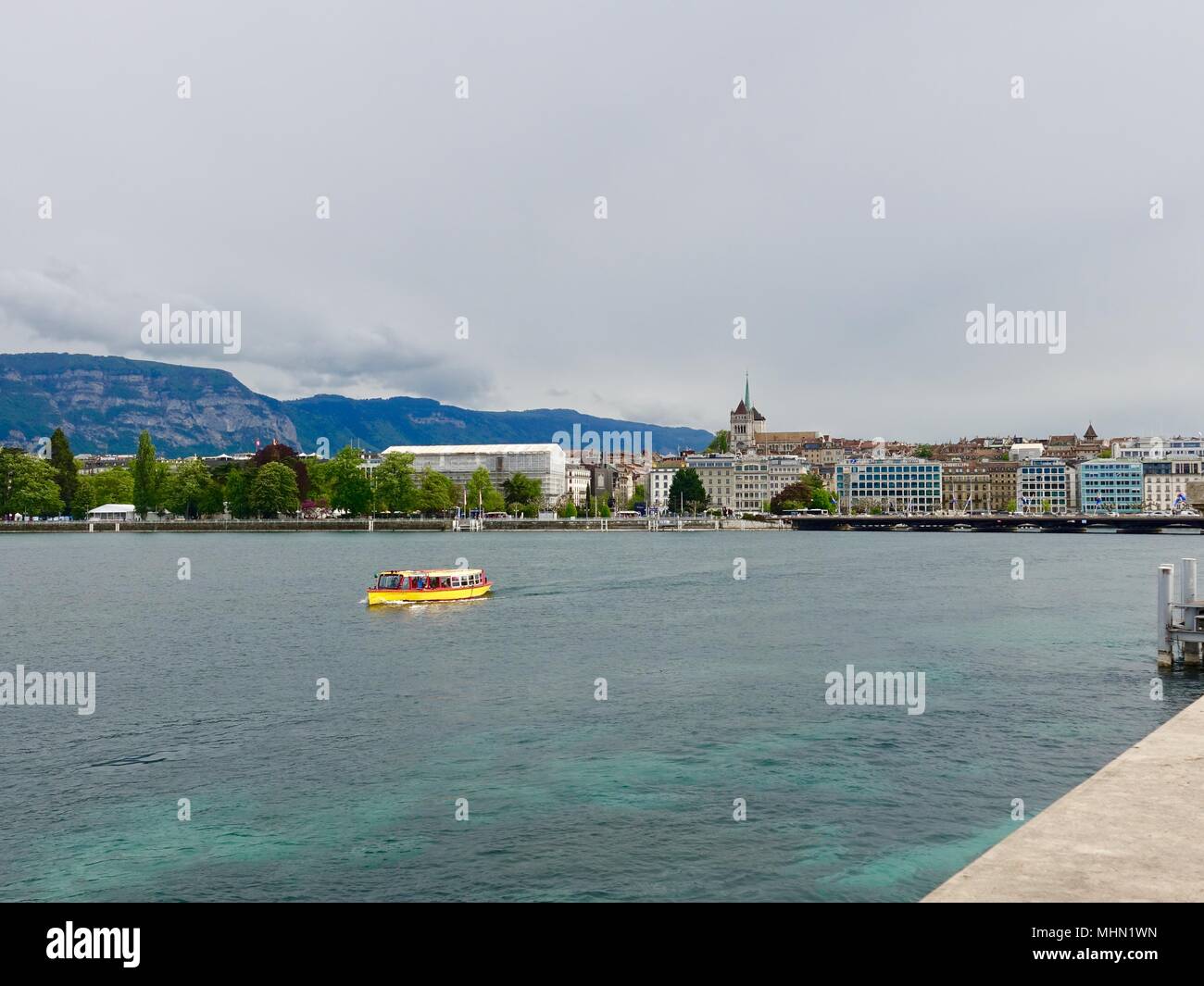 Geneva water taxi hi-res stock photography and images - Alamy