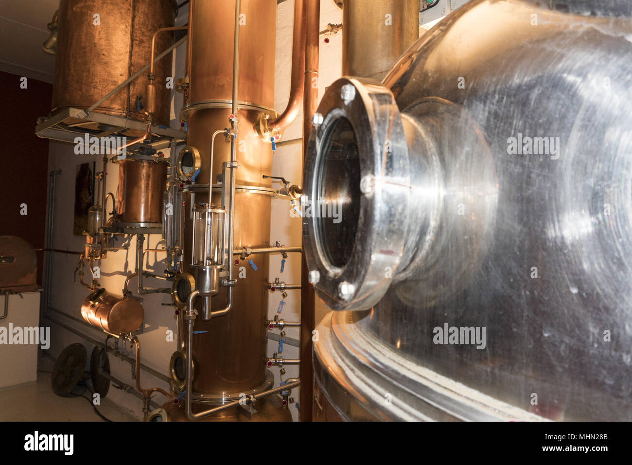 Alembic copper stills hi-res stock photography and images - Alamy
